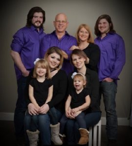 Dusty Smith Familie | mehrglaube.de